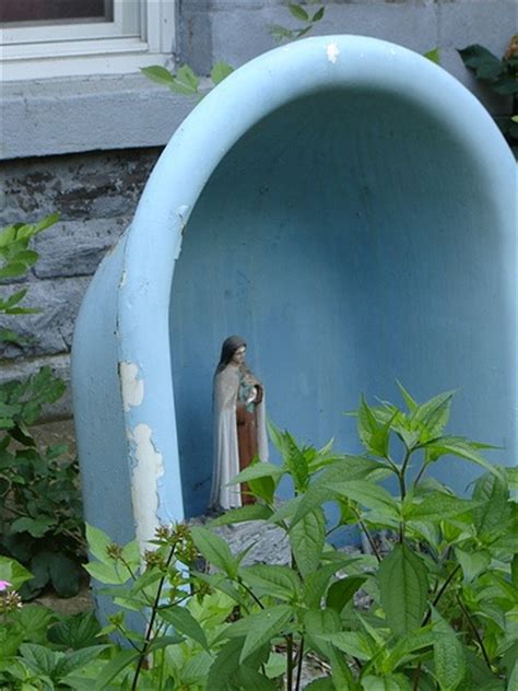74 Best Bathtub Mary Bathtub Madonna Images On Pinterest Madonna