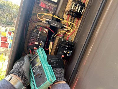 街路灯の漏電調査① 株式会社浦口電機