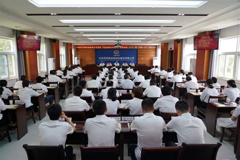 中铁四局集团钢结构建筑有限公司