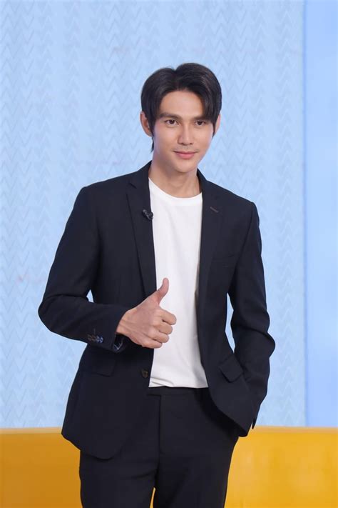 កាត់សក់ខ្លី ទុកសក់វែង តារាប្រុសទាំងនេះ សង្ហាមួយបែបម្យ៉ាង Khmerload Cambodia Latest News