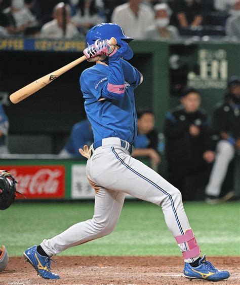 逆輸入ルーキー加藤豪将がデビューから出場8試合連続安打のドラフト制後のnpb新記録【日本ハム】：中日スポーツ・東京中日スポーツ