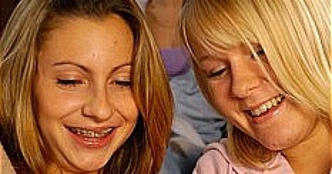 10대 임신 방지 위한 英 성상담 프로그램 10대의 난잡한 성행위 조장 논란