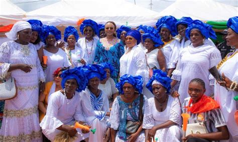 Nassénéba Touré Aux Femmes Du District Du Goh Djiboua Il Faut Que