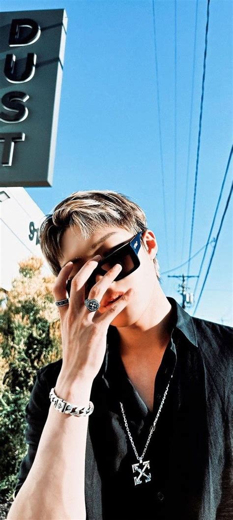 Pin En Mingi Novios Celebridades Que Guapo