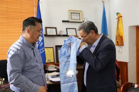 МУИС ийн захирлын үүрэг гүйцэтгэгчээр Дэндэвийн Бадарчийг томиллоо Монгол Улсын Их Сургууль