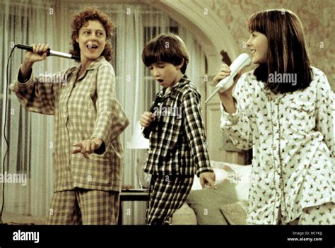 Stepmom Susan Sarandon Liam Aiken Jena Malone 1998 Pajamas Stock