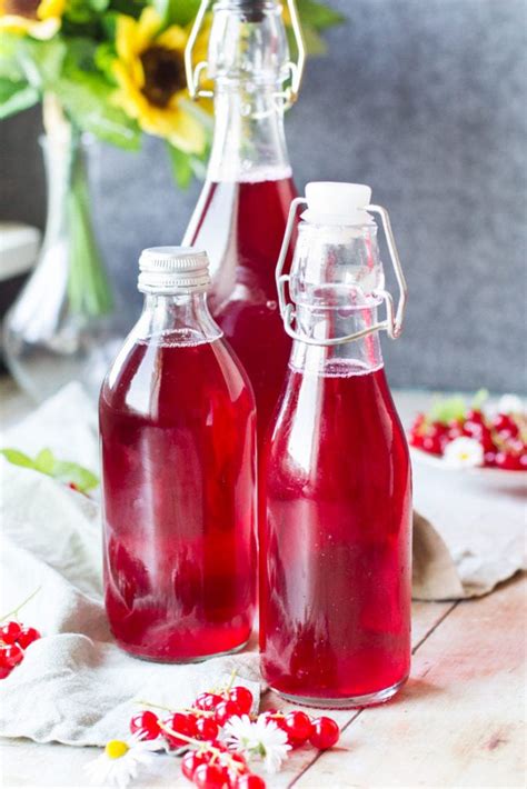 How To Make Berry Cordial Also Saft Squash Syrup Ginger With Spice