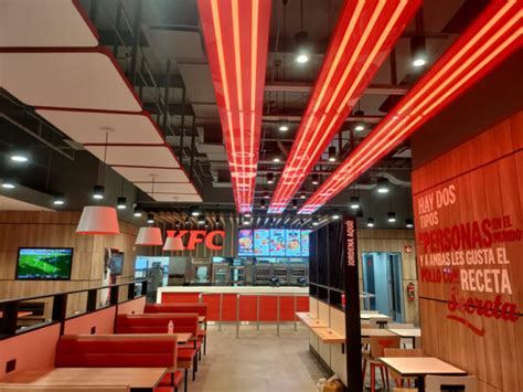 Lea Ayuda En El Proceso De Renovación De Kfc México