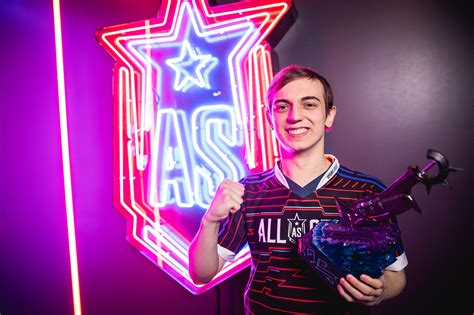 2019年lol全明星赛什么时间？在哪里比赛？ 充多多