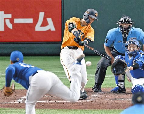 【巨人】2カ月ぶり6番の吉川尚輝がリード広げるタイムリー、中日・柳のカットボールをとらえ一、二塁間を破る：中日スポーツ・東京中日スポーツ