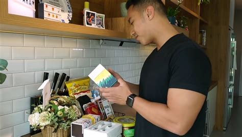 10 Potret Dapur Chef Yuda Bustara Yang Luas Dan Komplet Peralatannya