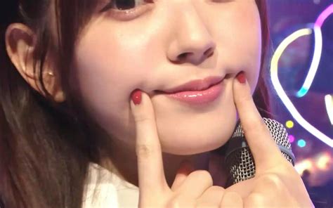 鈴木愛理がメイド姿で歌う「可愛くてごめん」 铃木爱理《这么可爱真是抱歉》