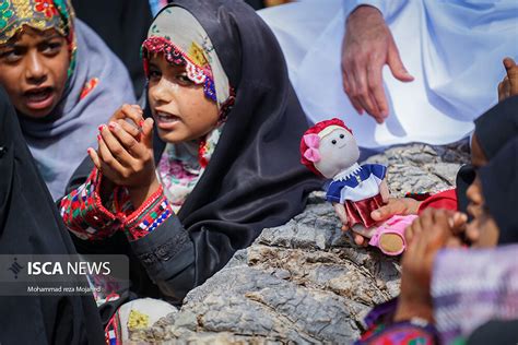 سرود بابا رضا و عزیزم حسین شادی را به مناطق محروم استان سیستان و بلوچستان برد