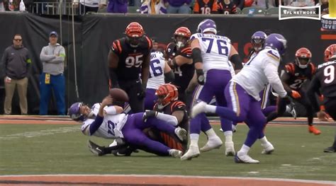 Vikings Nick Mullens Threw One Of The Oddest Interceptions Youll Ever See Vs Bengals