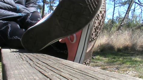 Giantess Converse Telegraph