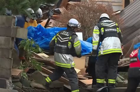 Séisme dévastateur au Japon bilan provisoire de morts et disparus