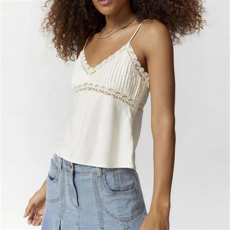 Sexy Lace Camisole For Summer Women S Camis 2024 New V Neck Sleeveless