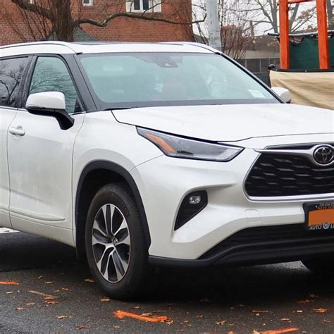 Toyota Highlander - CarWiki.de - Daten, Anleitungen & Ratgeber für Autos