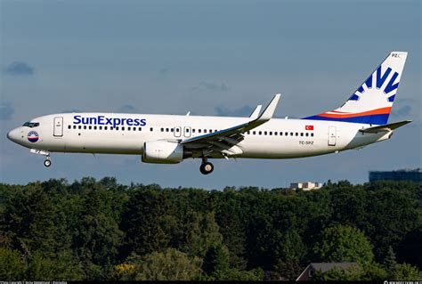 TC SPZ SunExpress Boeing 737 8FZ WL Photo By Niclas Rebbelmund