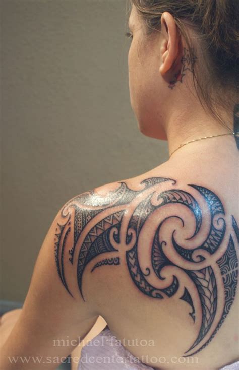 Pin En Tattoos Piercings