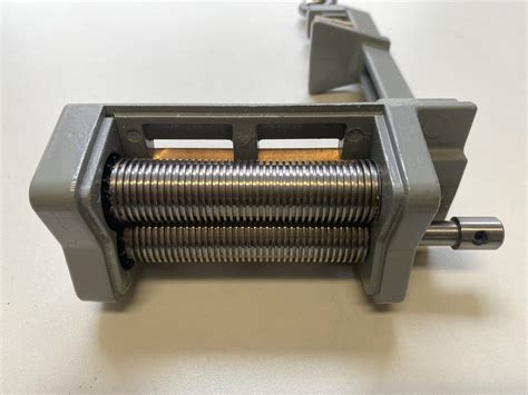 StarÝ KovovÝ KrÁjeČ NudlÍ Aukro