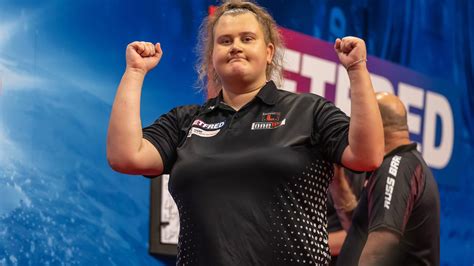 Beau Greaves Is Building Phil Taylor Like Aura In Womens Game