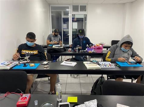 Reparación De Celulares Top Learning