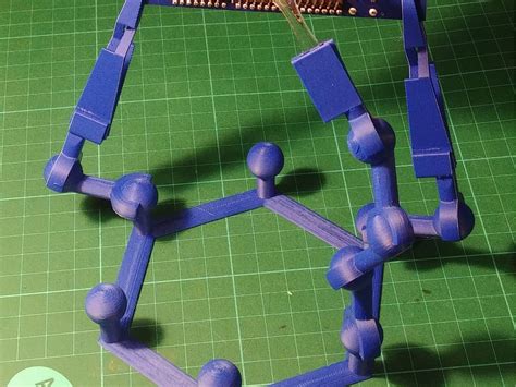 Helping Hand Small Tools Holder By Iliyan Mavrov Makerworld Download