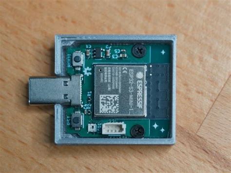 Spacehuhns Custom Expansion Module Gives Any Framework Laptop An