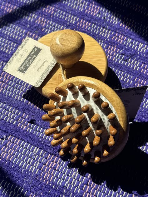 Bamboo Stimulating Scalp Massager — Golden Forrest