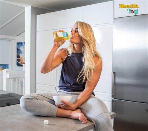 Sara Sigmundsdottir Workout Routine And Diet Plan Workout Video Instagram Photos 2019