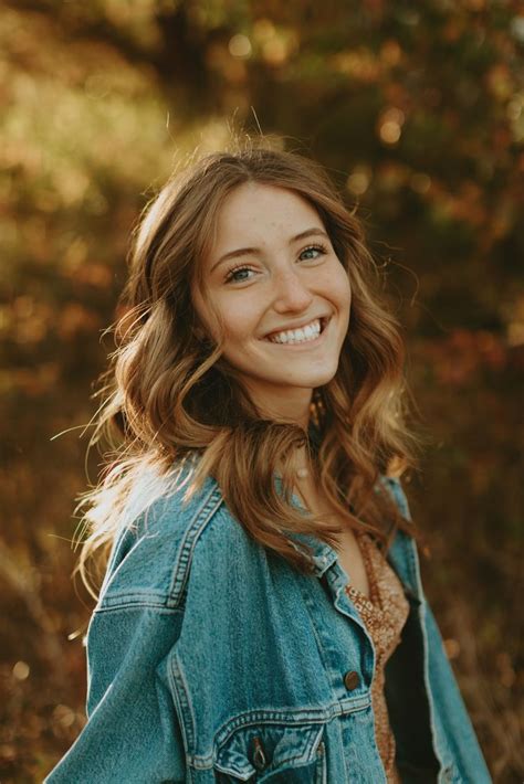 Pin On Senior Portrait Ideas