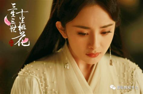 杨幂棚拍 人像摄影raw 原图48张 后期调色必备！内容原图素材操作