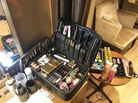 プロ用メイクボックス 化粧品収納バッグ 化粧道具収納用 刺青師 ヘアリスト 美容師 メイクアーティスト専用 メイクボックス化粧ポーチ