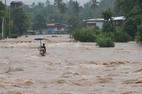 बारिश के चढ़ल बा पानी Barish Ke Chadhal Ba Pani Thesahitya द साहित्य