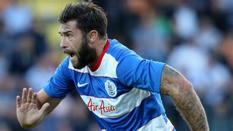 Southampton Snap Up £4m Striker Charlie Austin