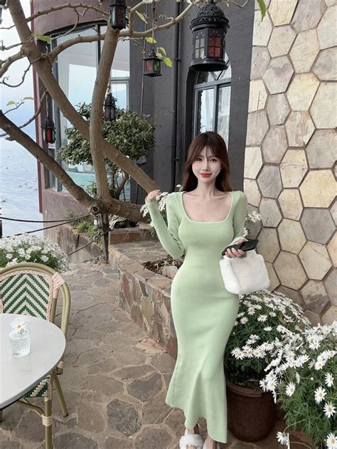 스퀘어 칼라 긴 소매 드레스 여성용 봄 섹시한 오픈 칼라 본 스커트 타이트 허리 포옹 피쉬 테일 힙 스커트 원스텝 롱 드레스