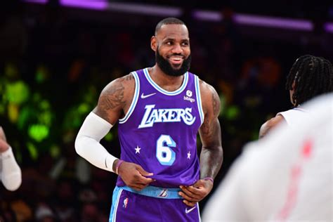 This Lebron James Nba Card Could Become Most Expensive Ever Sold At
