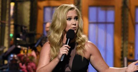 Amy Schumers Monologue On Saturday Night Live Video Ps Celebrity