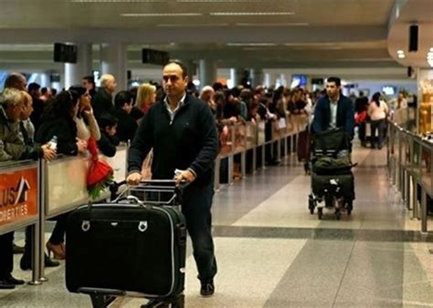 تعديل جزء من جدول رحلات شركة طيران الشرق الأوسط اليكم التفاصيل
