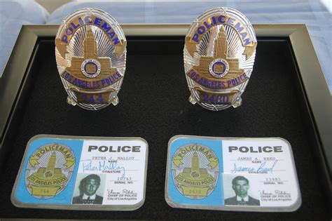 Lapd Badge 1925 Lapd Badge 7 Plus 14k Gold Retirement Shield Sold At