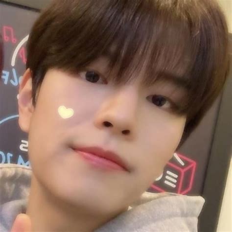 2min Matching Icons Skz Chicos Coreanos Atractivos Fotos De Perfil