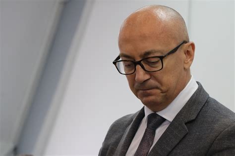 Gašić Nije Tačno Da Je Predsednik Sl Goran Rakić Promenio Prebivalište I Da živi U Novom Sadu