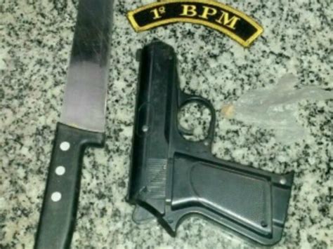 G1 Quadrilha é presa em Boa Vista carro roubado e arma de