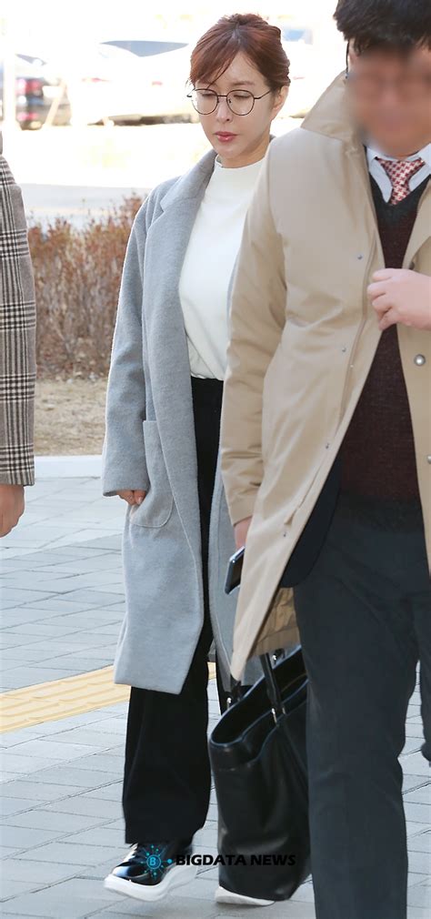 Big포토 슈 어둡