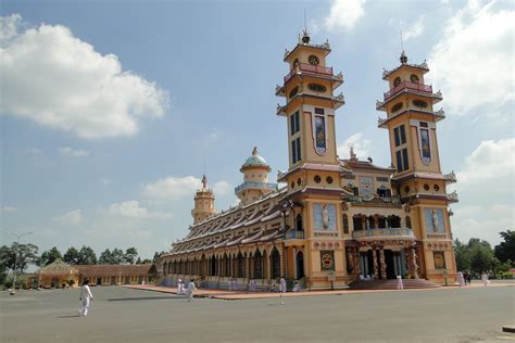 Cao Dai Temple And Cu Chi Tunnels Vitours Saigon A Gateway To Asia