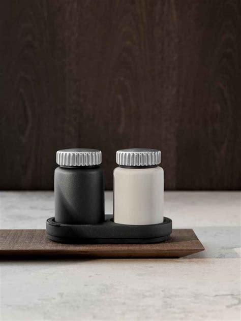 10 Salt And Pepper Grinder Set Designs For The Modern Interior Obsigen