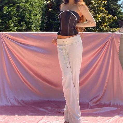 Alice Olivia Nude Bolero In Size Xs Fits More Depop