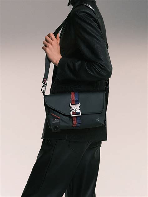 ROG SLASH Sling Bag ROG SLASH BAG Gaming Rog SlashROG Republic Of GamersROG Global