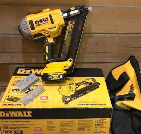 Нейлер каркасный DeWalt DCN692M1, новый, под заказ во Владивостоке
